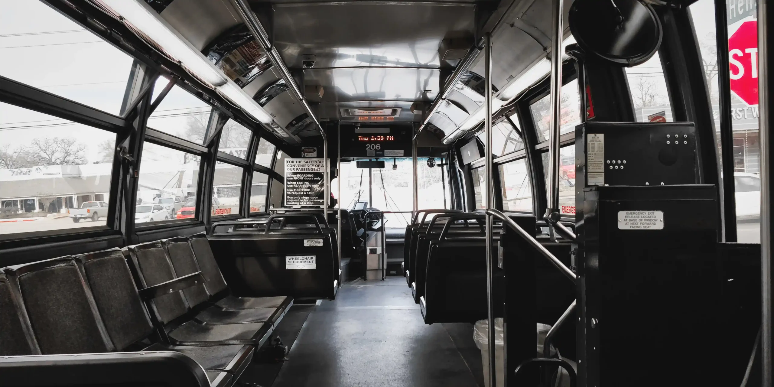Houston Charter Bus Rental – Elite Town